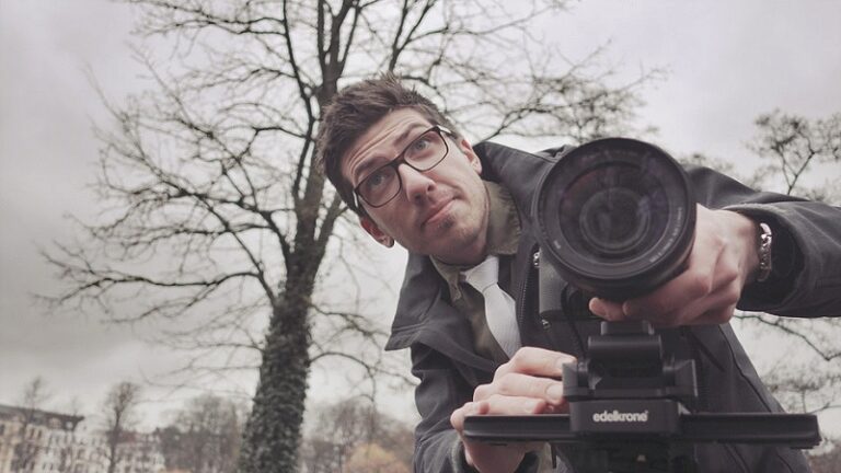 "E-Mobilität ist nur Wahlkampf": Alex Böhm zum Youtube-Interview mit Merkel